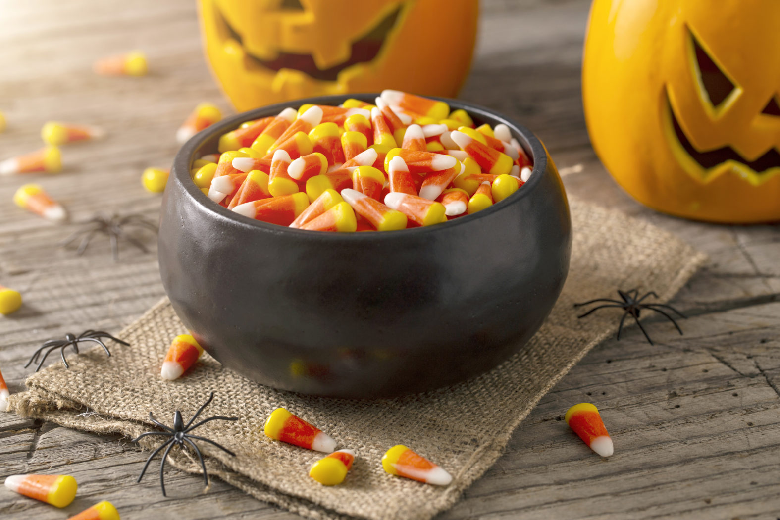 8 Halloween Party Games to Thrill Your Guests | Texas Heritage for Living