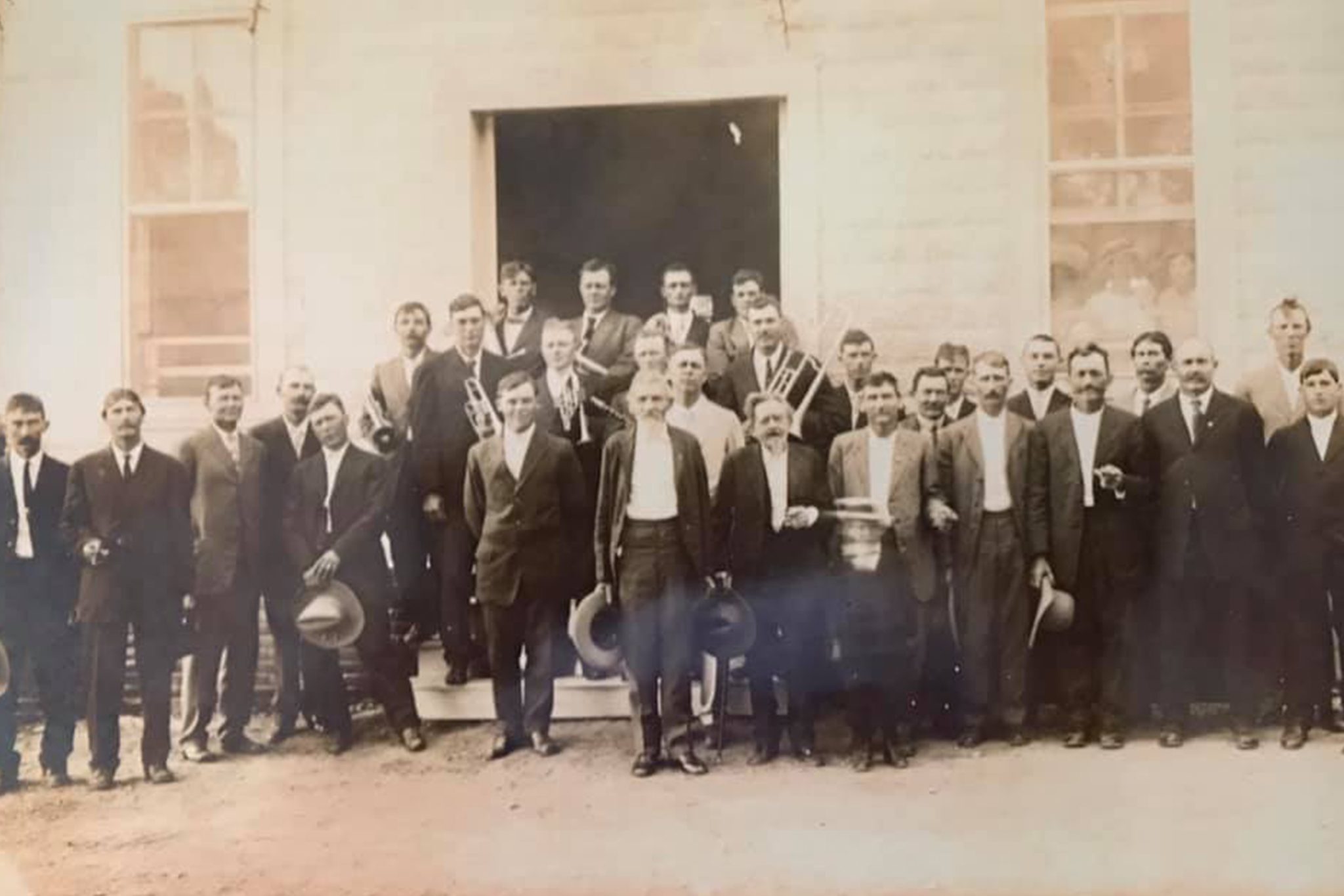 Your Guide to Line Dancing | Texas Heritage for Living